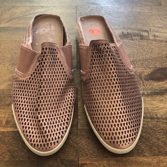 Frye | Shoes | New Frye Melanie Gore Perf Mule Slides Flats Shoes ...